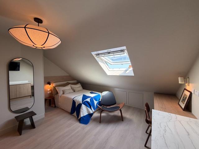 Room at Cowper Street, Luton