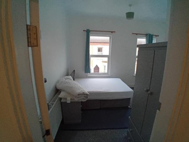 Room at Cotswold Street, Liverpool