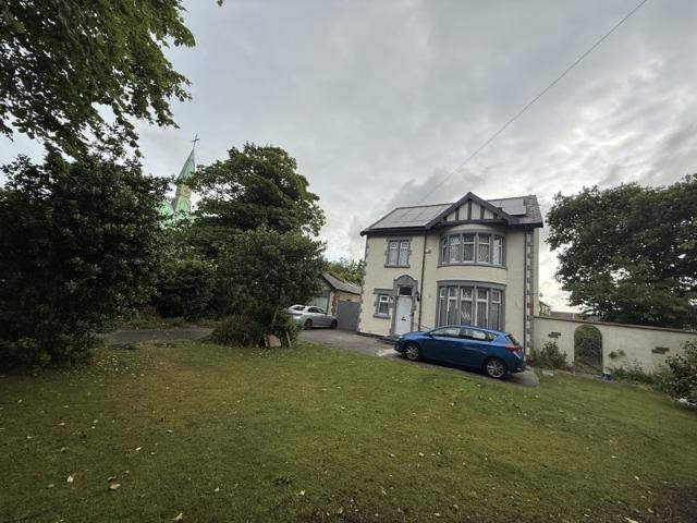 Room at Cottesmore Place, Blackpool