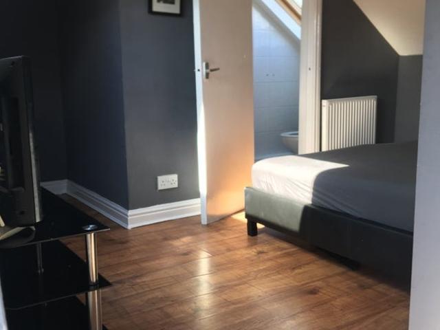 Room at Court Road, Barry
