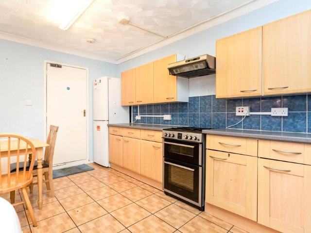 Room at Coventry Road, Southampton