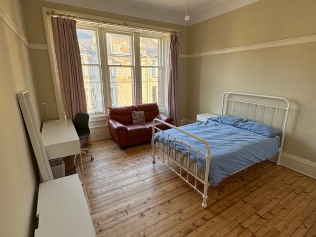 Room at Cranworth Lane, Glasgow
