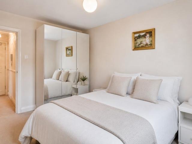 Room at Cranborne Road, Bournemouth