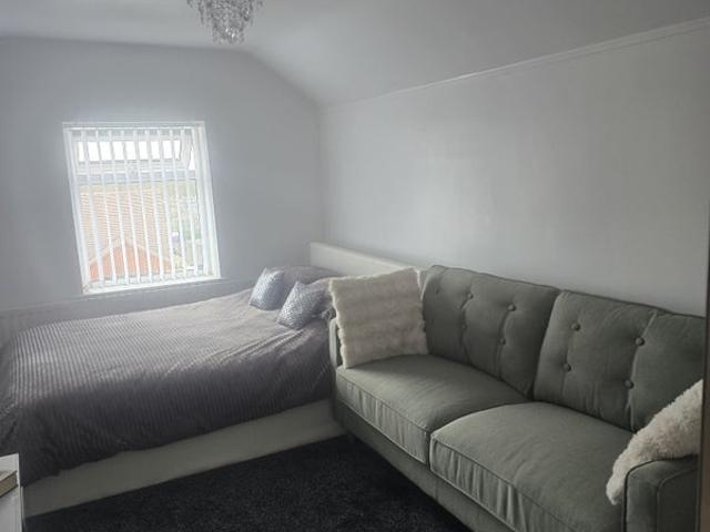 Room at Cranbourne Drive, Chorley