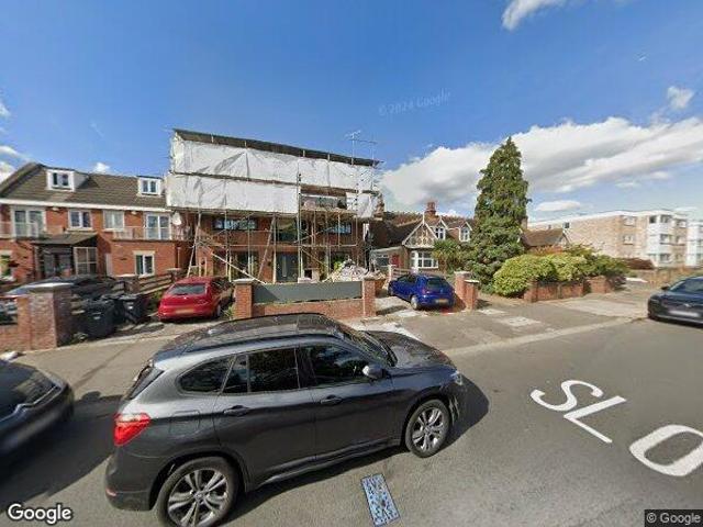 Apartment at Cranbrook Road, Greater London