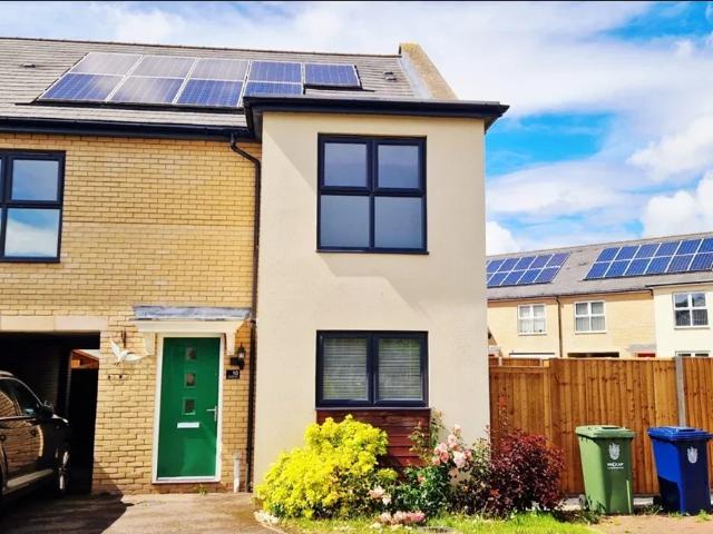 Room at Cranesbill Close, Cambridge