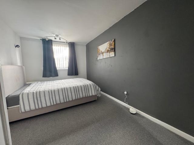 Room at Craigieburn Road, Cumbernauld