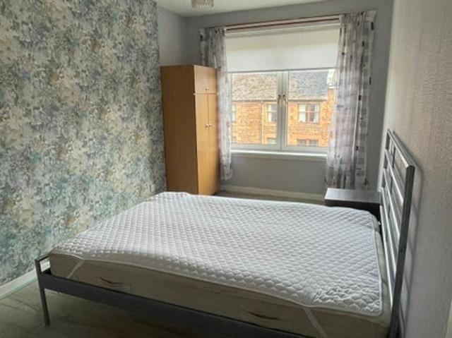 Room at Craigpark Drive, Glasgow