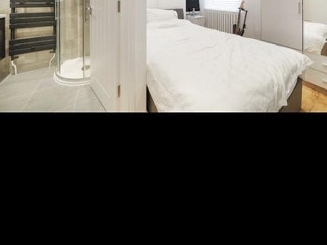 Room at Crealock Street, Greater London