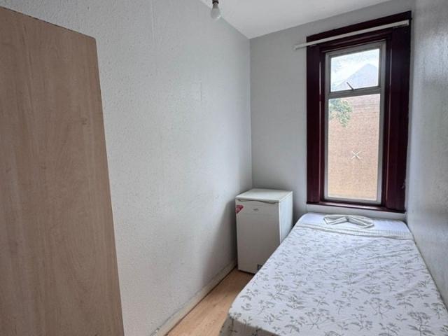 Room at Credon Road, Greater London