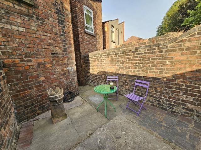 Room at Creswell Street, St Helens