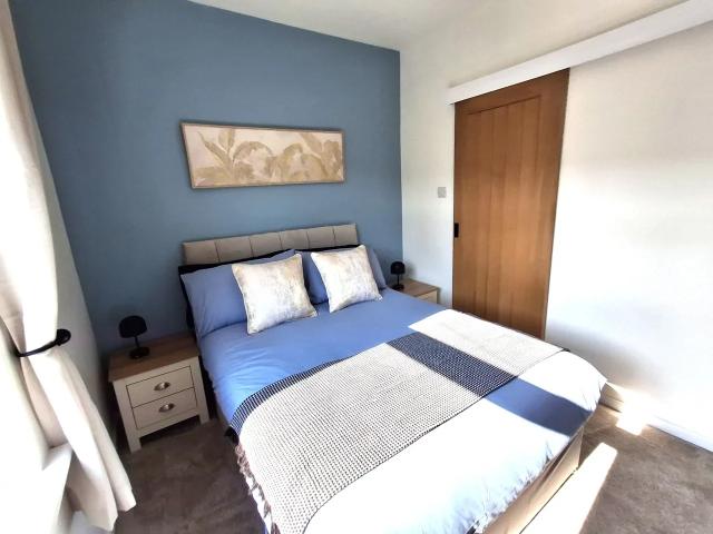 Room at Cressy Road, Amber Valley