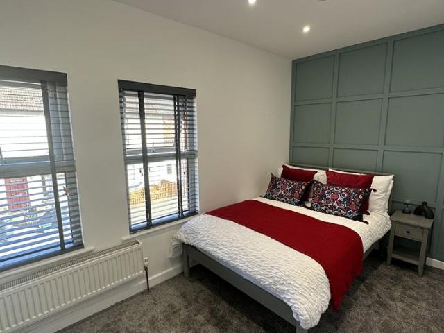 Room at Cromwell Road, Rushden