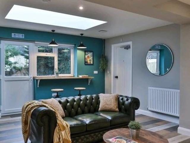 Room at Croft Avenue, Cherwell District