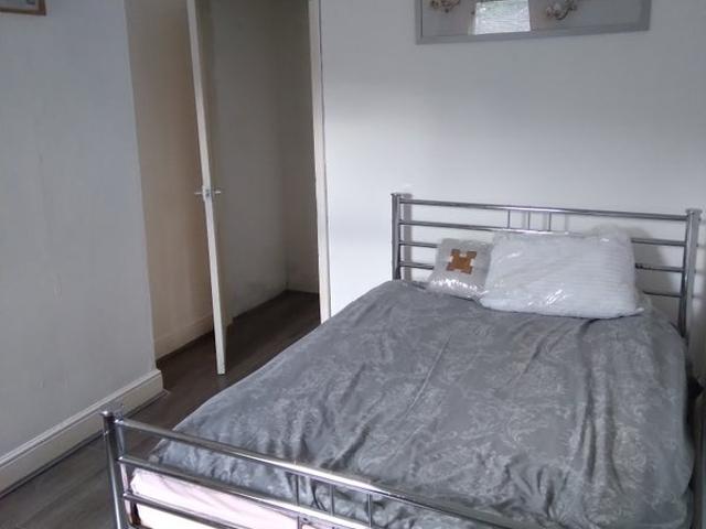 Room at Croft Road, Nuneaton and Bedworth