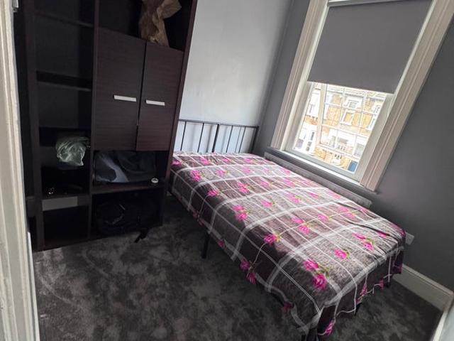 Room at Crofton Road, Greater London
