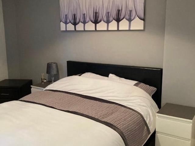Room at Cross Green Lane, Leeds
