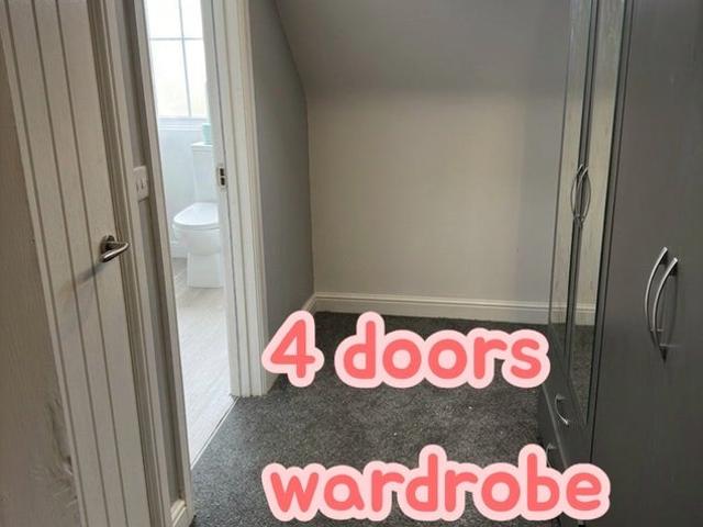 Room at Cross Street, Chesterfield