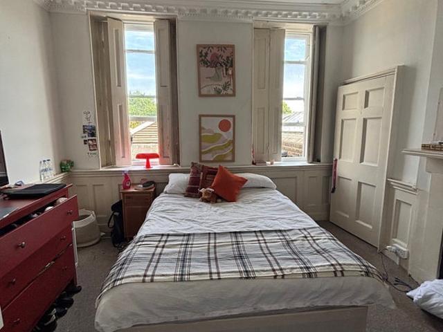 Room at Cross Street, Greater London
