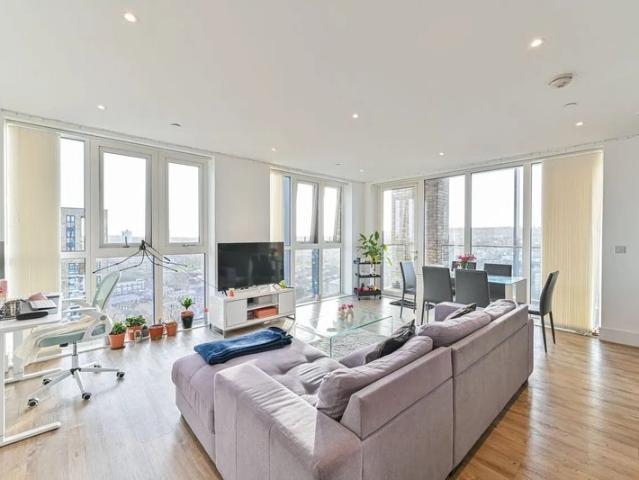 Room at Crossrail Path, Greater London