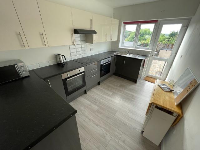 Room at Crossways, Canterbury