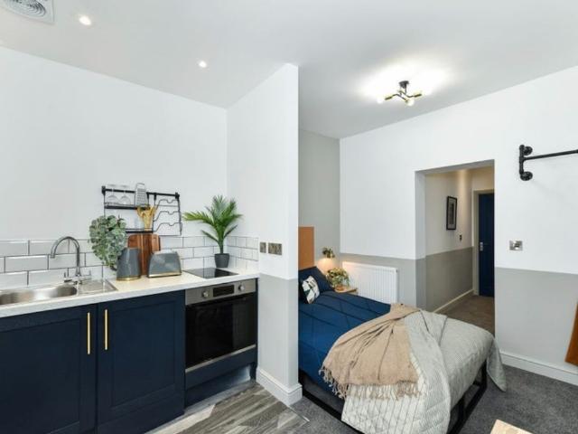 Room at Crown Street, Derby