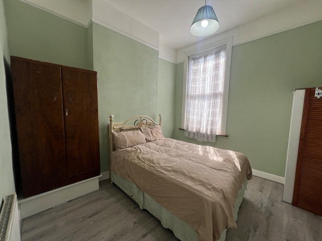 Room at Crownhill Road, Greater London