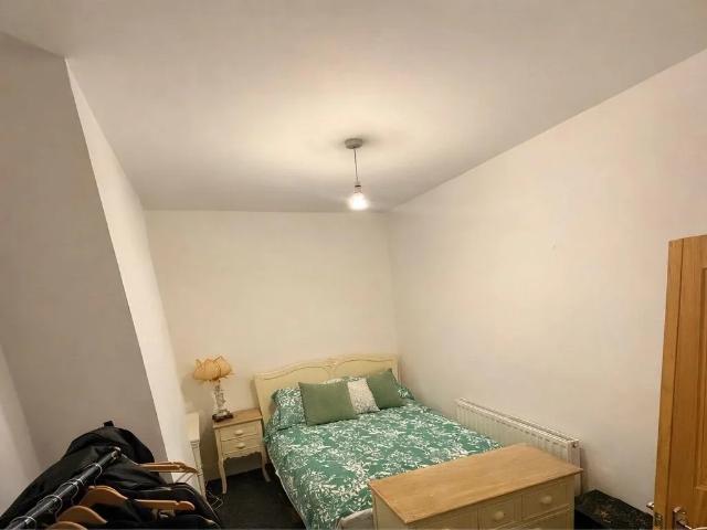 Room at Croxteth Avenue, Litherland