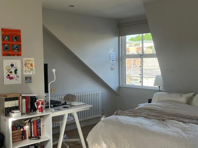 Room at Cruden Street, Greater London