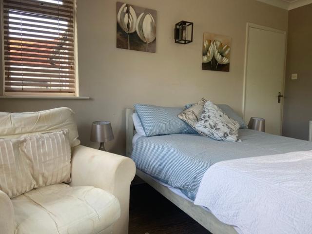 Room at Duck Street, Uttlesford