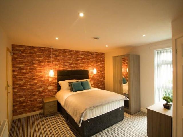 Room at Duffryn, Telford