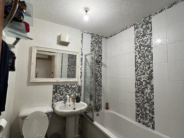 Room at Duke Street, Glasgow
