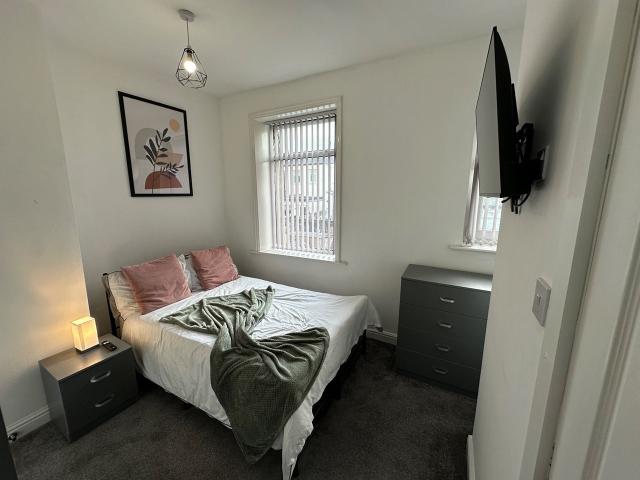 Room at Duke Street, Hyndburn
