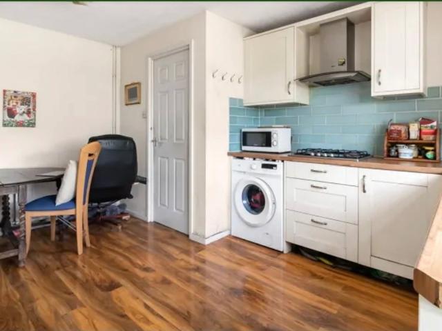 Room at Dumbrills Close, Mid Sussex