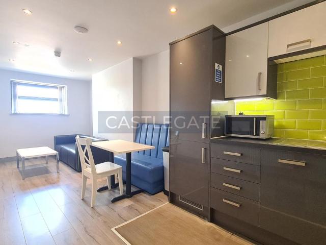 Room at Dundas Street, Huddersfield
