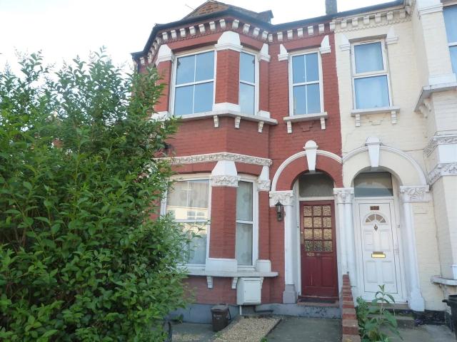 Room at Durnsford Road, Greater London