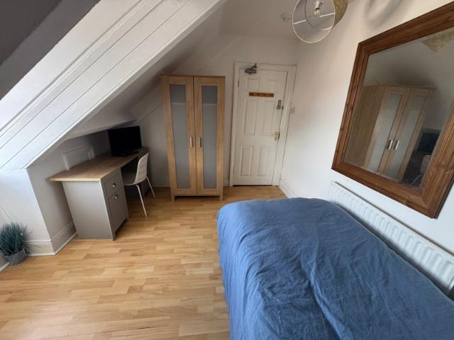 Room at Durham Road, Gateshead