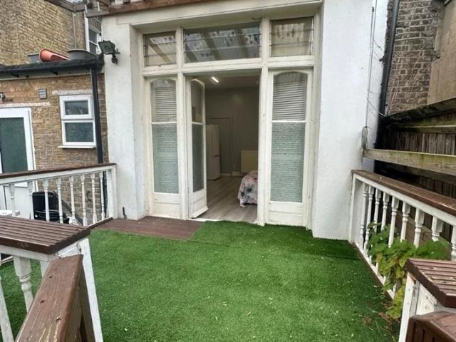 Room at Durley Road, Greater London
