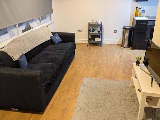 Room at Dale Street, Manchester