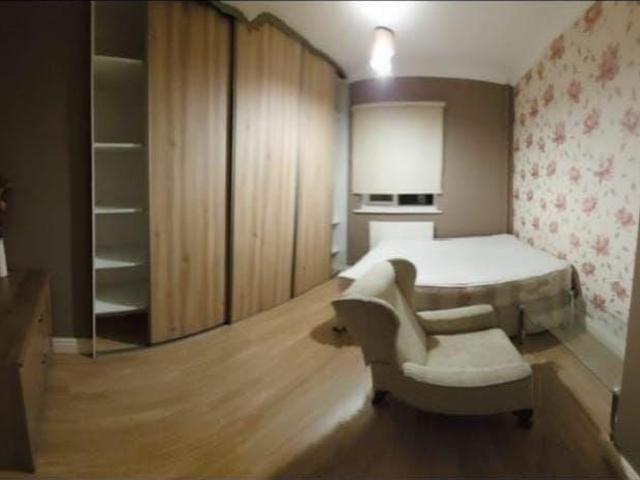 Room at Dale Walk, Birmingham
