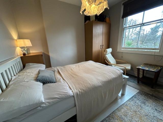 Room at Dalgarno Gardens, Greater London