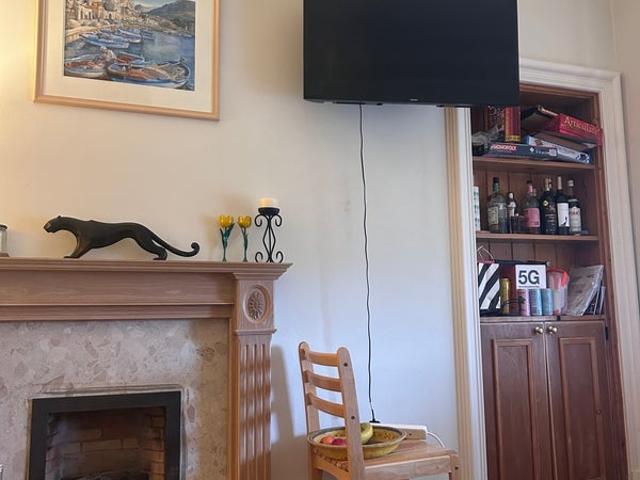 Room at Dalry Road, City of Edinburgh
