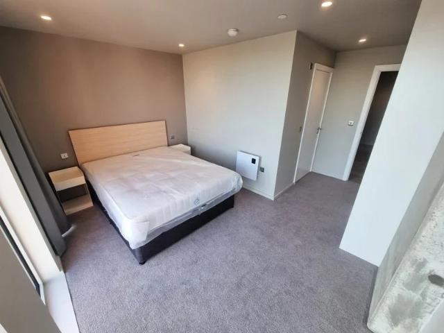 Room at Danby Street, Greater London