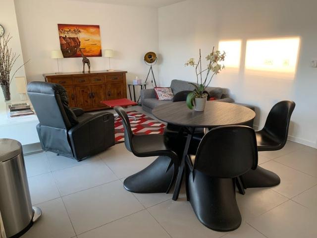 Room at Dance Square, Greater London