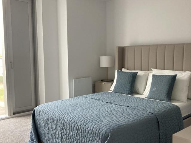 Room at Dantzic Street, Manchester