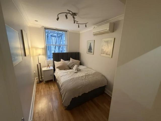 Room at Darfield Road, Leeds