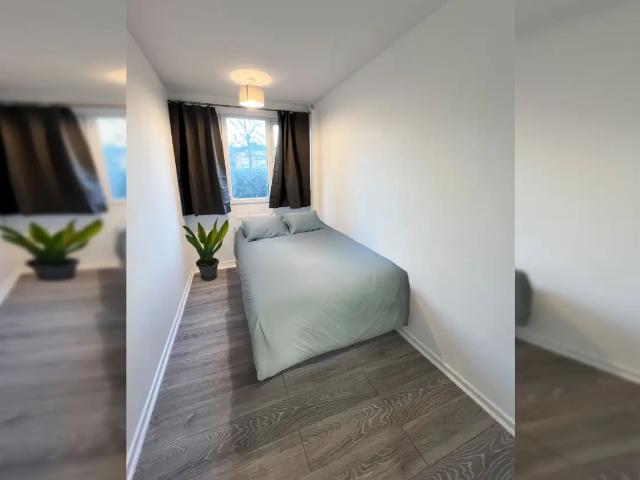 Room at Darfield Way, Greater London