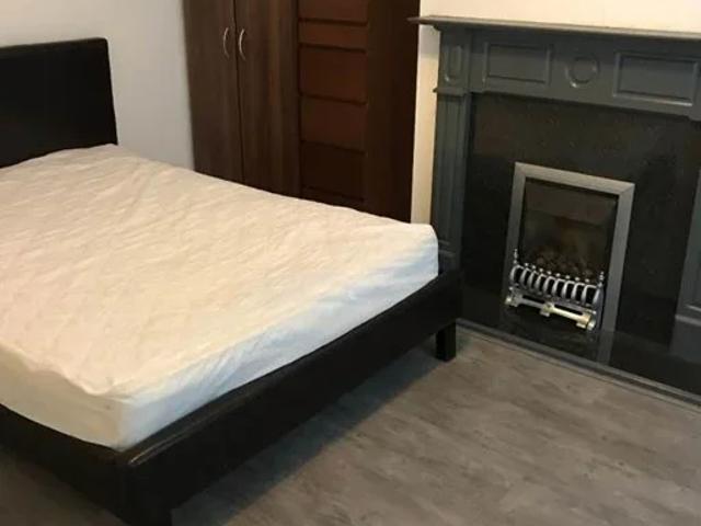 Room at Darley Avenue, Farnworth