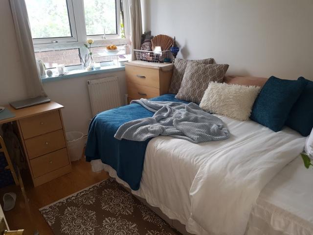 Room at Darling Row, Greater London