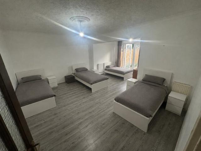 Room at Darwell Close, Greater London